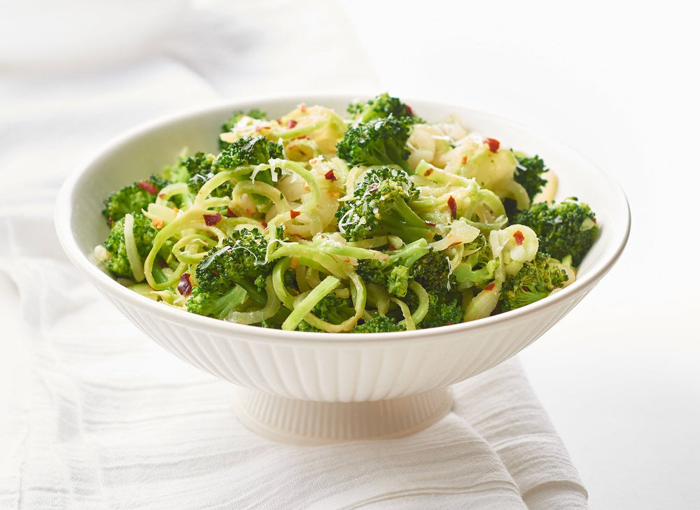 Spiralized Broccoli Salad – Tupperware US