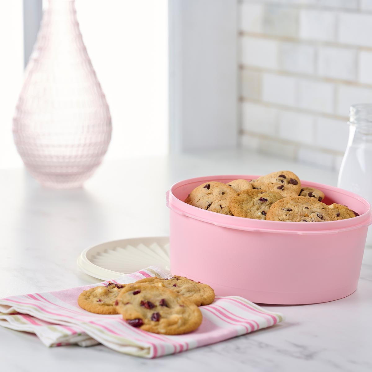 Vintage Servalier | Stacking Canister – Tupperware Brand